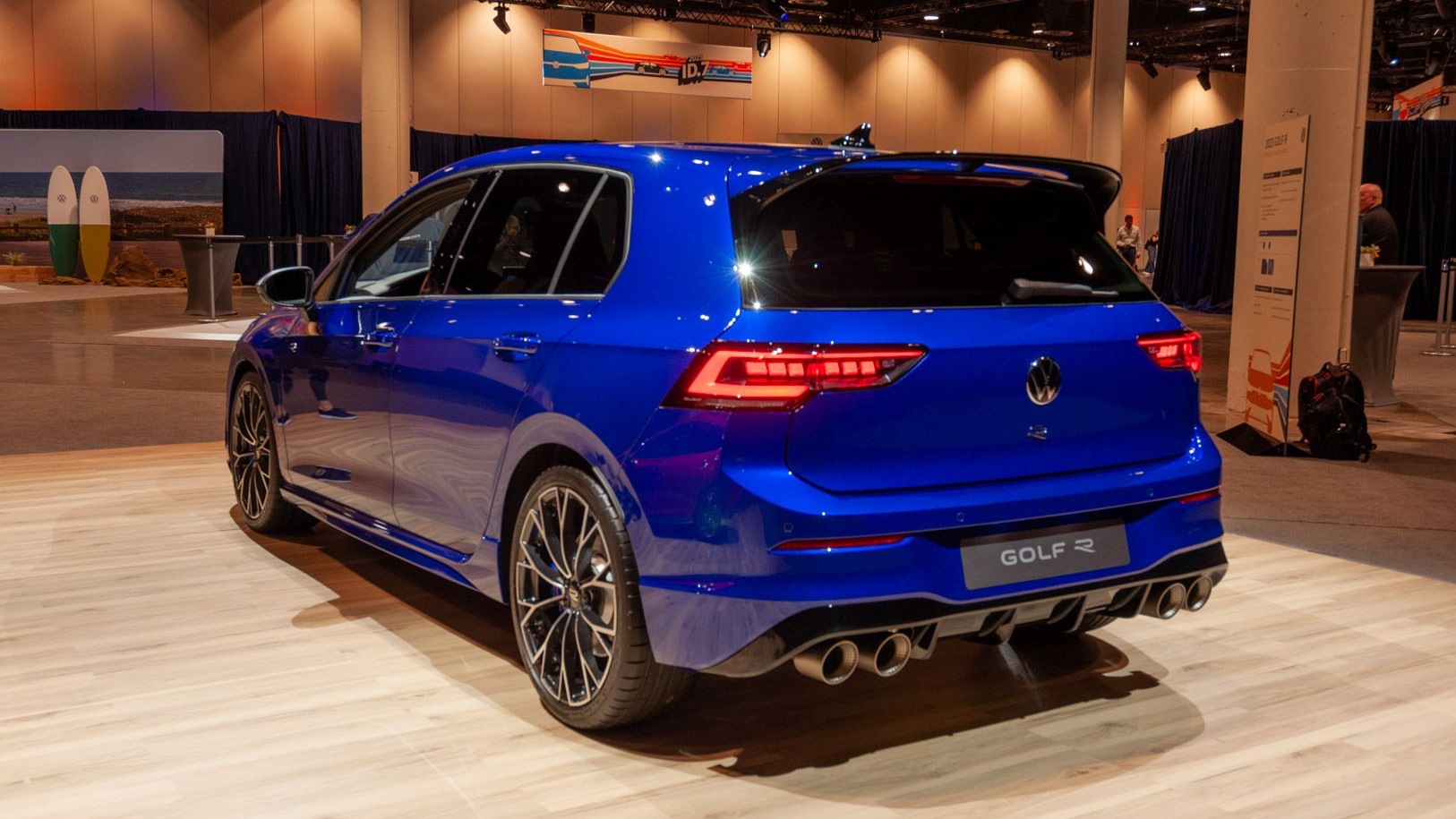 2025 Volkswagen Golf R debuts new look and more power for $48,325