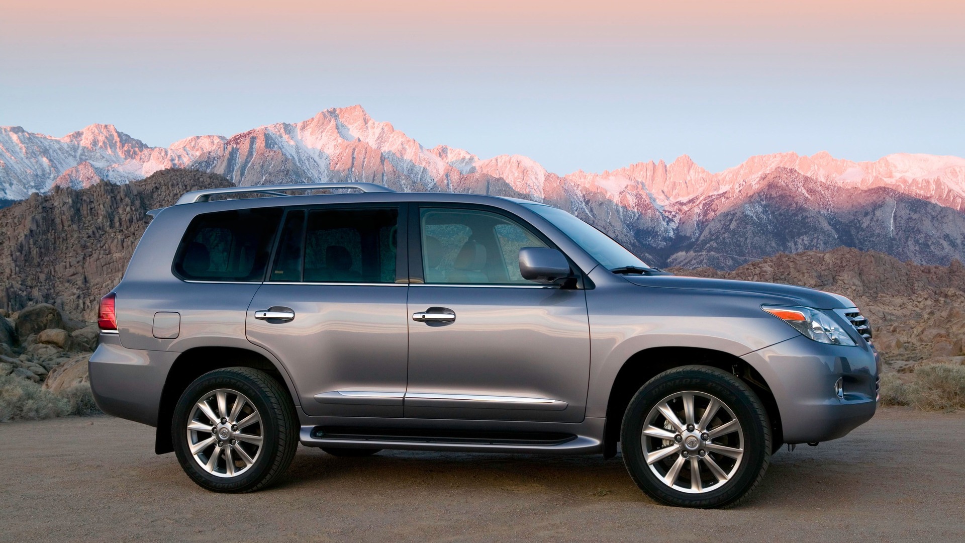 New Lexus LX Coming To Detroit Auto Show