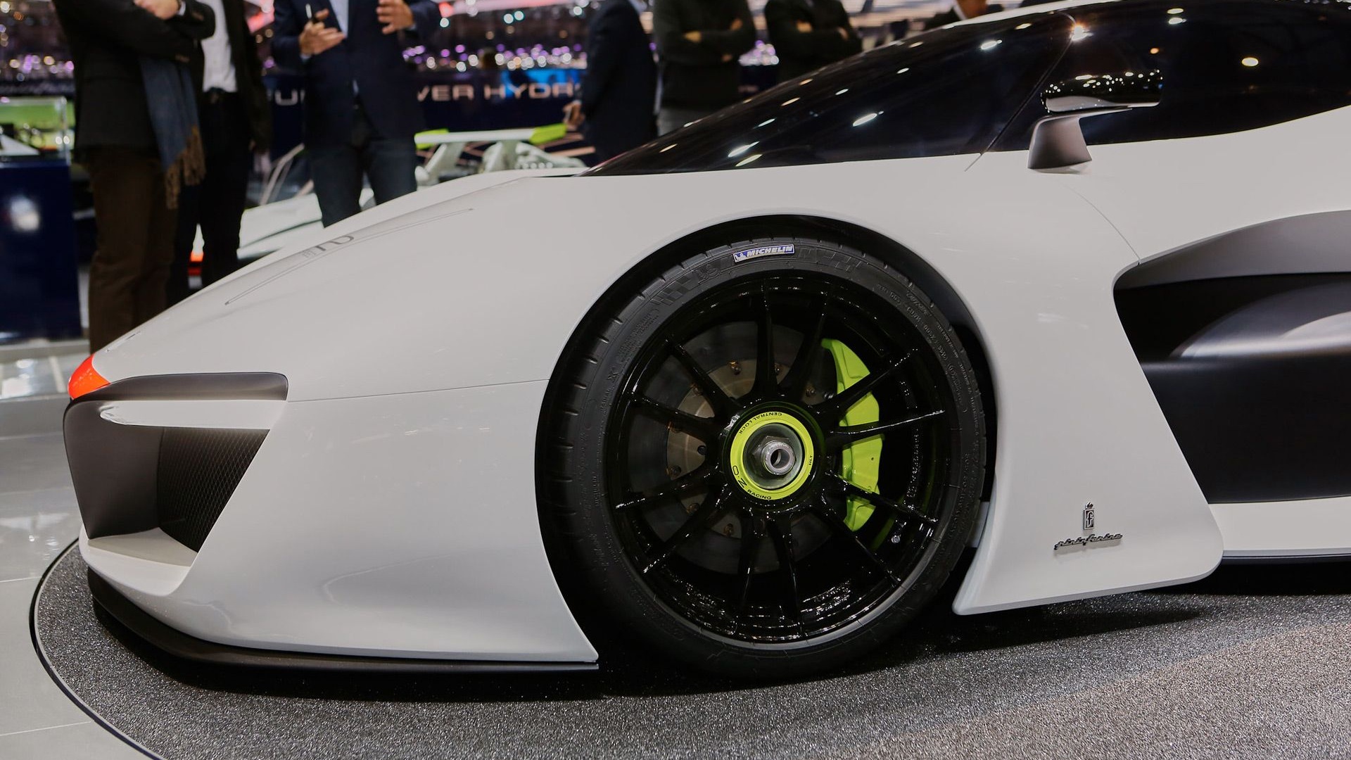 Pininfarina H2 Speed concept is an eco-friendly race car