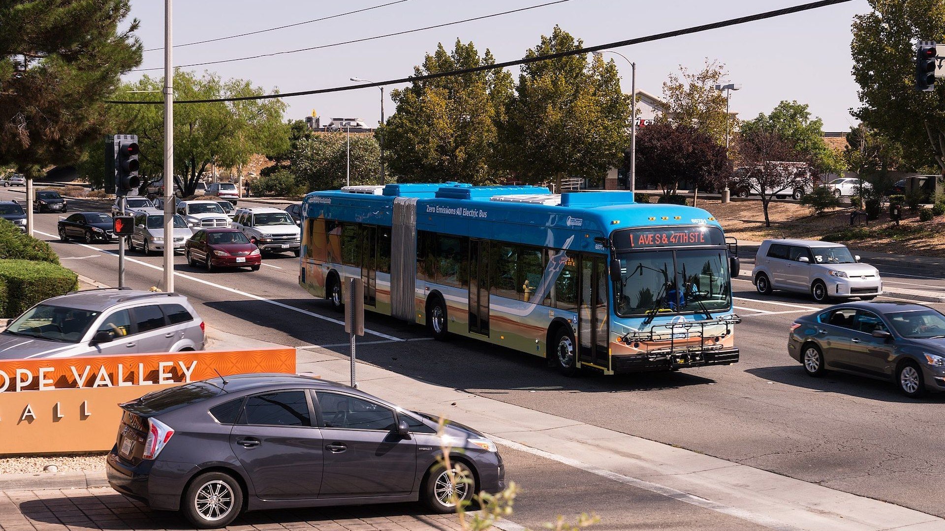 Commercial vehicle - Green Car Photos, News, Reviews, and Insights ...