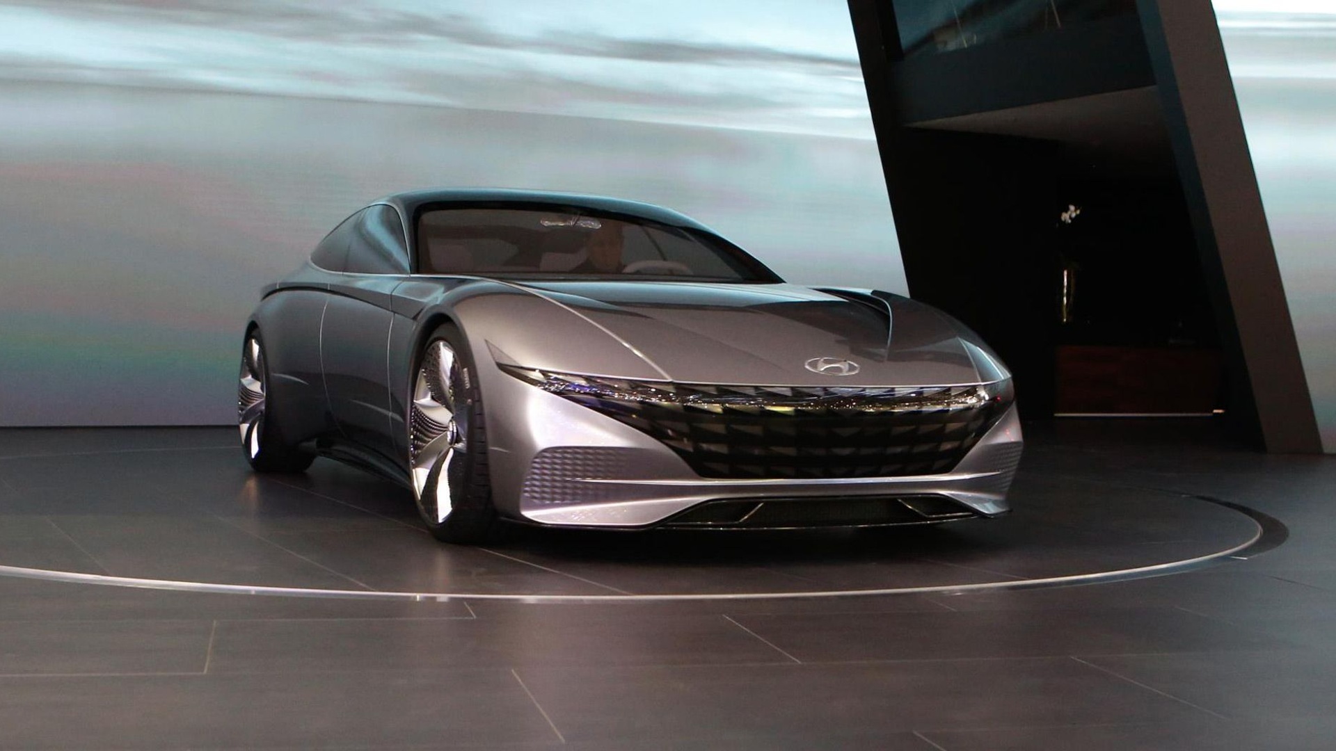 Hyundai Le Fil Rouge concept is the shape of things to come