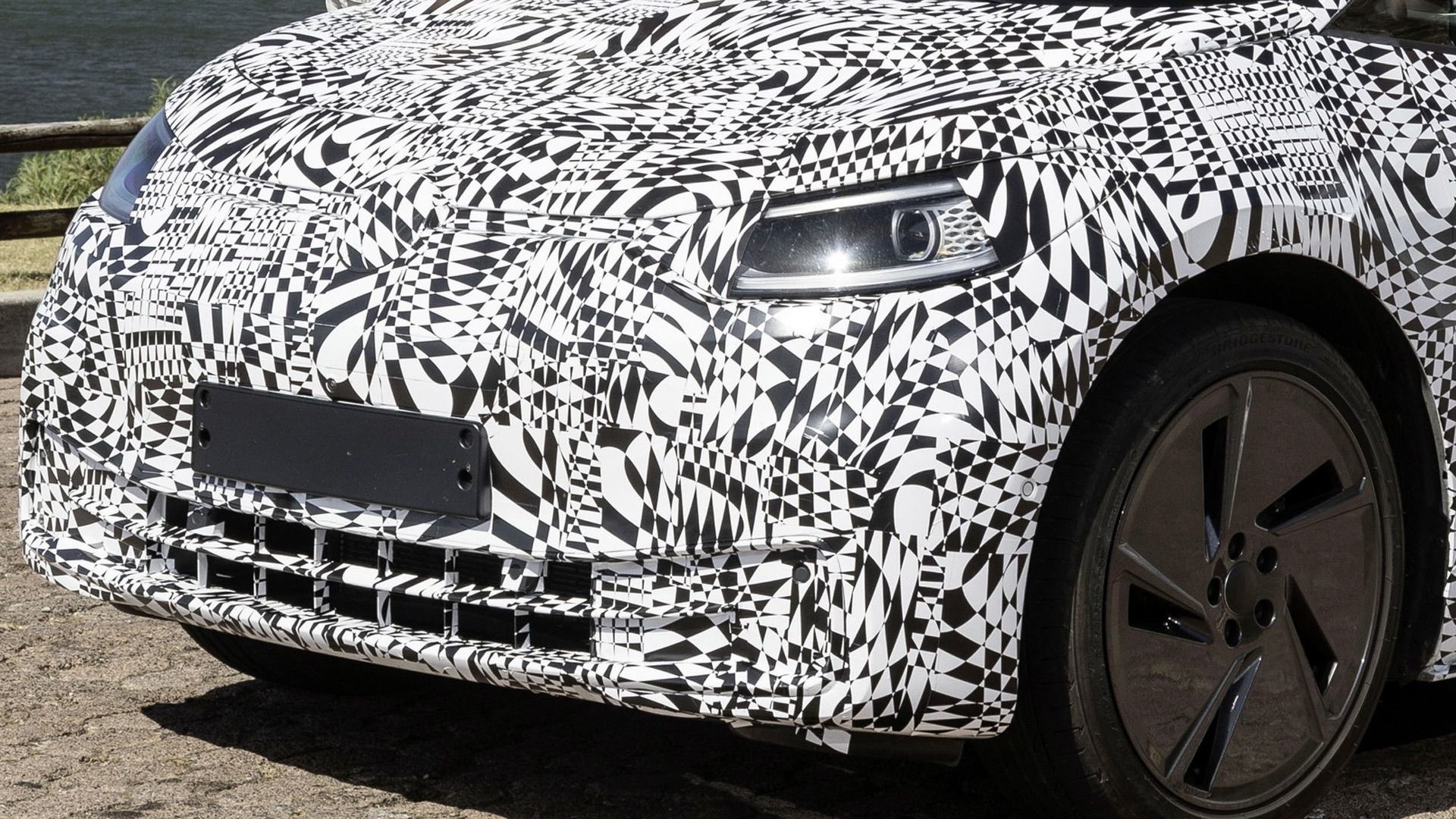 VW releases video of electric ID hatchback testing in South Africa