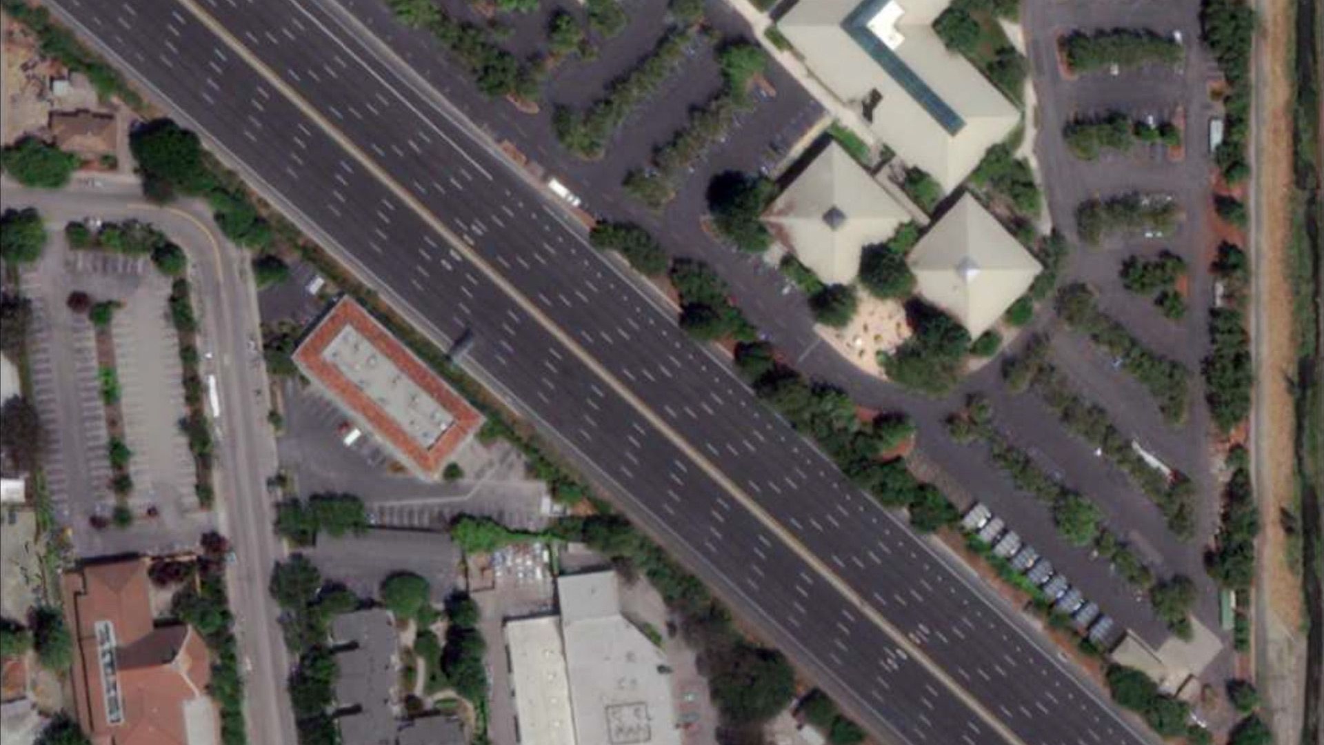 Toyota creates maps for self-driving cars using satellite imagery