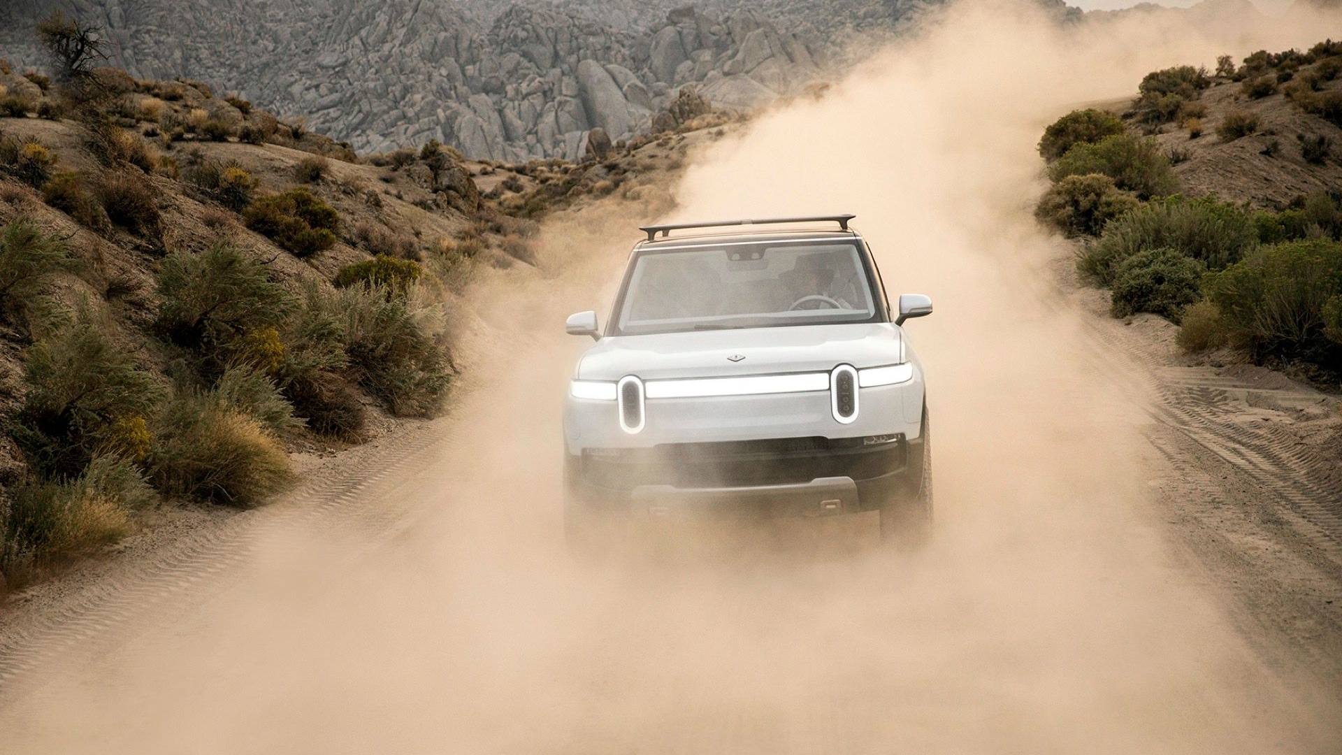 Rivian R1S individual order timing updated, but still on track for ...