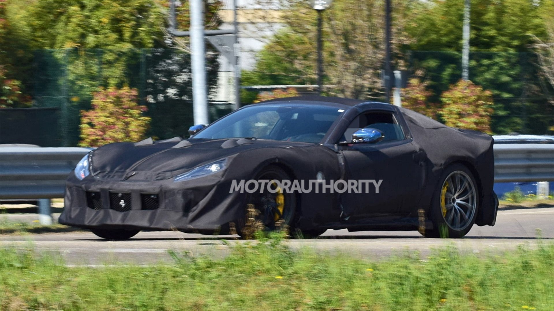 2022 Ferrari 812 GTO (Versione Speciale) spy shots: 812's swan song ...