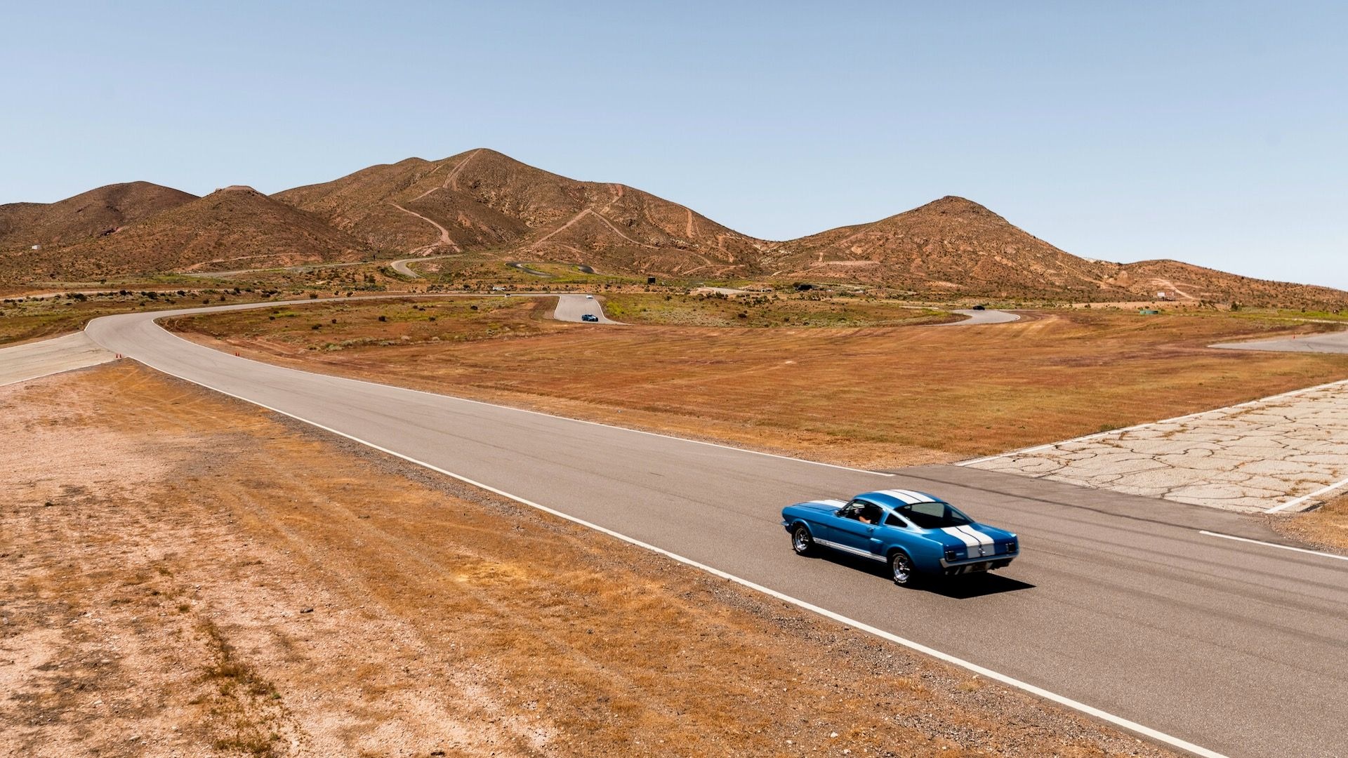 Private equity group reportedly buying Willow Springs Raceway