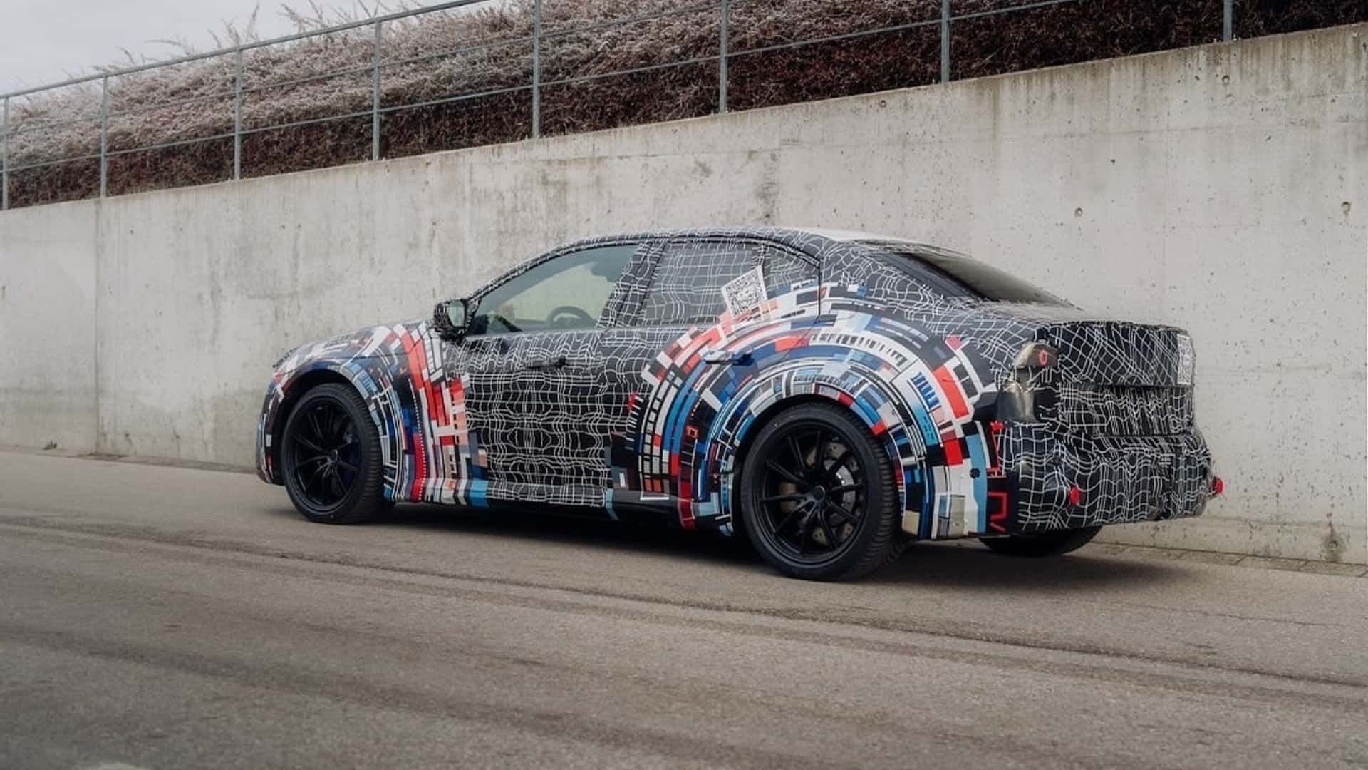 Electric BMW M3 with Neue Klasse design breaks cover