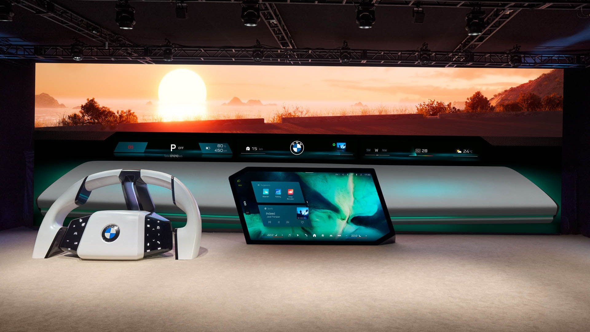 Next-gen BMW iDrive debuts pillar-to-pillar projection