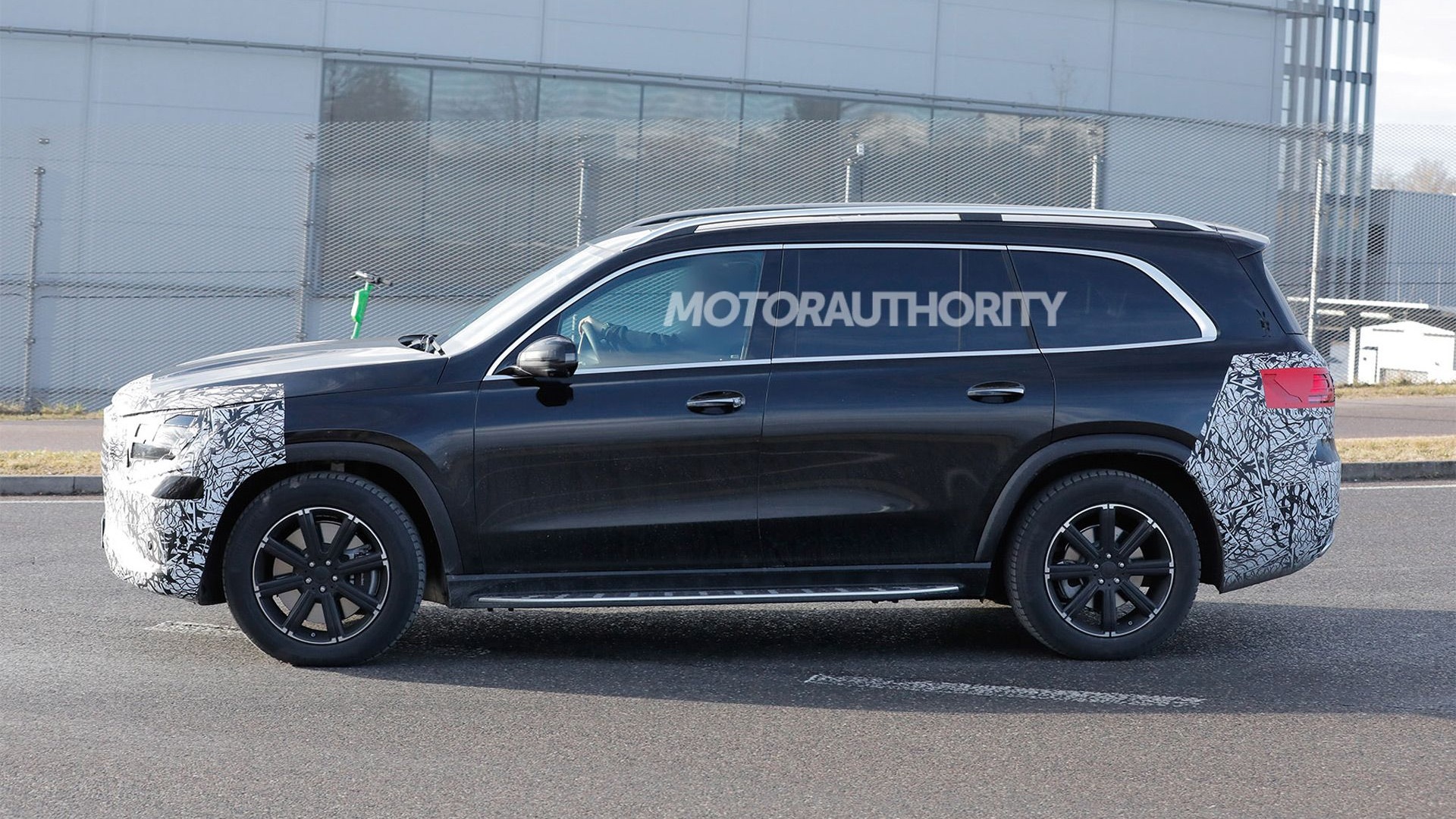 2027 Mercedes-Benz GLS-Class spied with second update