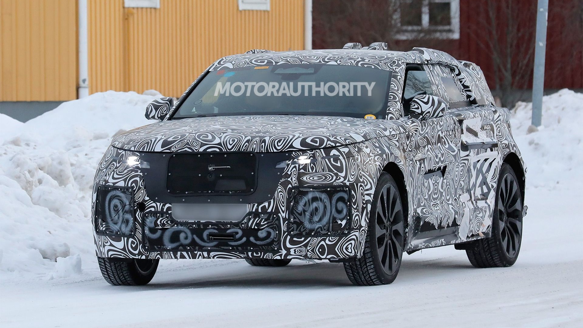 2026 Range Rover Velar successor caught on video
