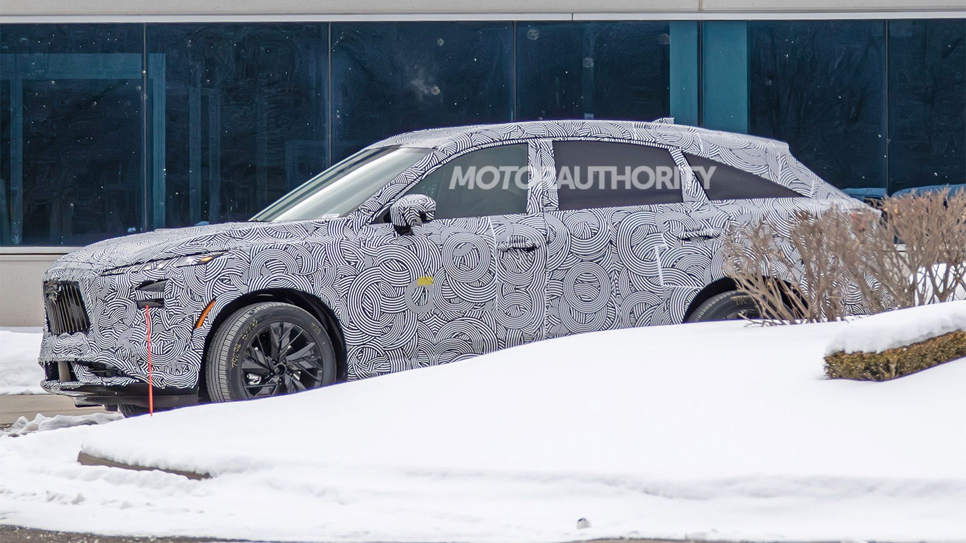 2026 Infiniti QX65 coupe-like SUV spied for first time