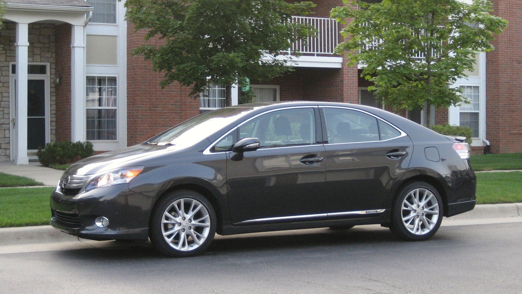 Lexus HS News - Green Car Photos, News, Reviews, and Insights - Green ...