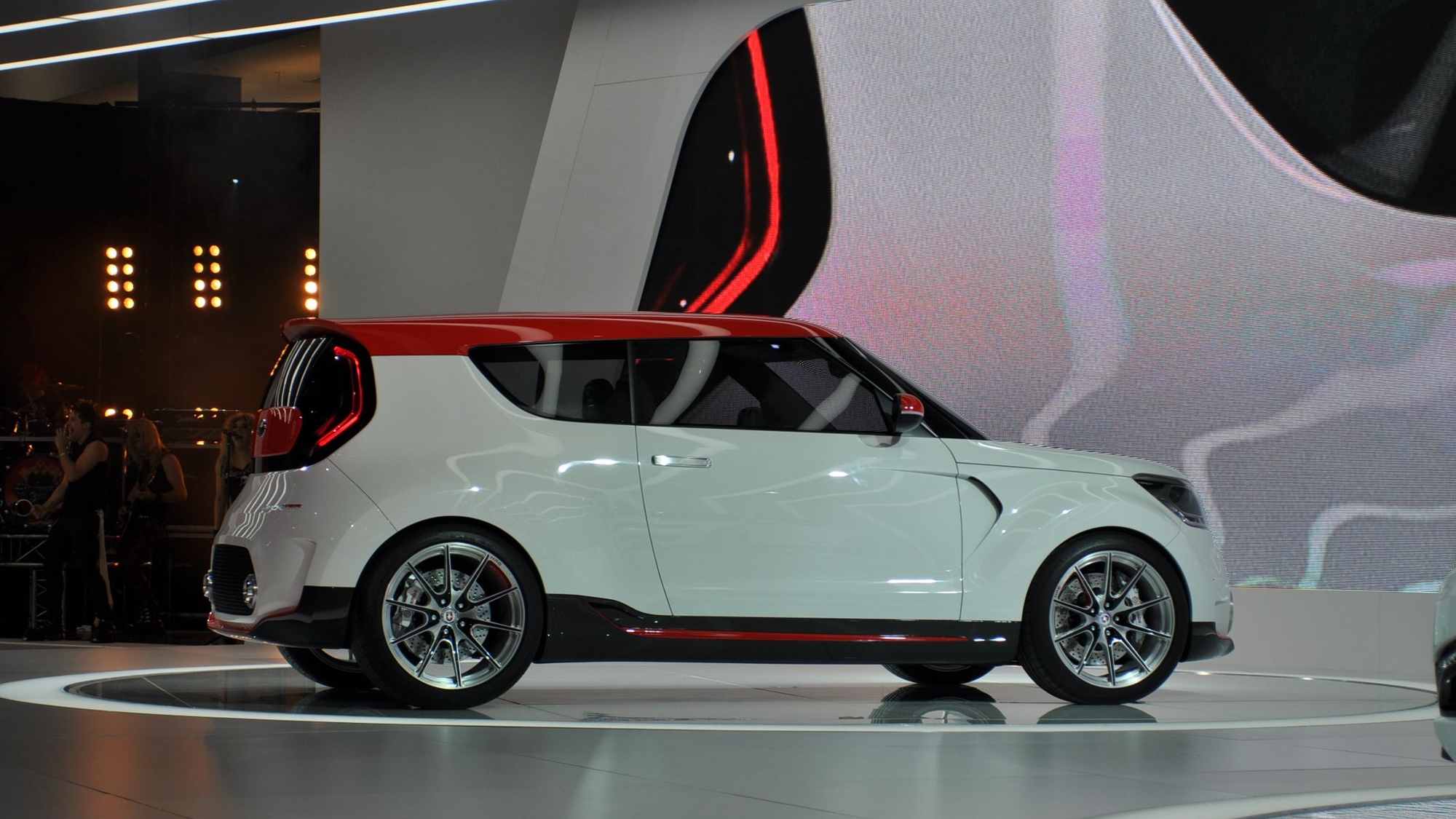 Kia Track'ster Concept Live Photos: 2012 Chicago Auto Show