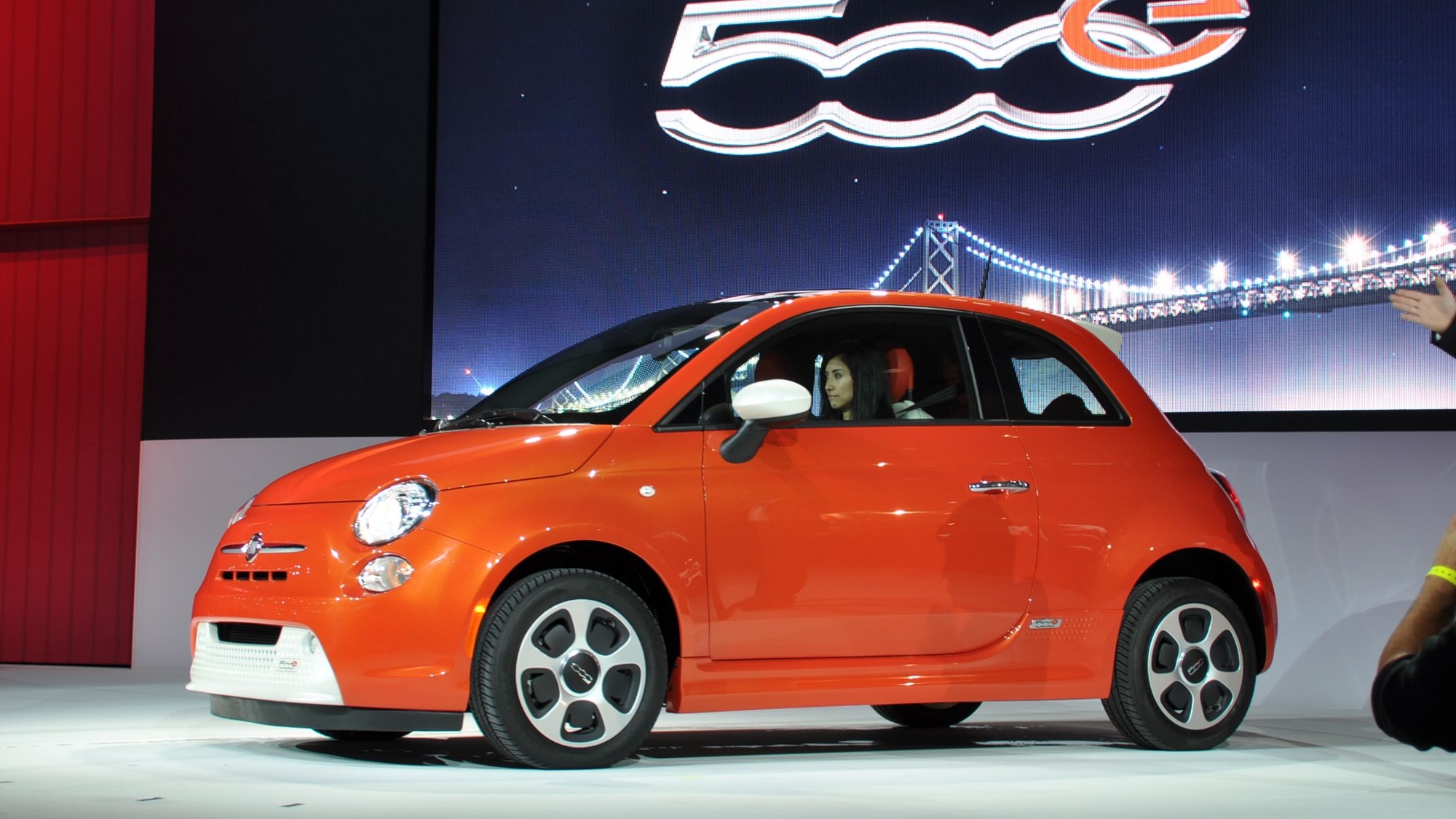Fiat 500E - Green Car Photos, News, Reviews, and Insights - Green Car ...