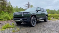 Review: 2025 Rivian R1S and R1T swap batteries, make more fun with less