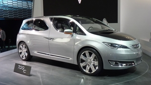 Chrysler 700C Concept Debuts At 2012 Detroit Auto Show