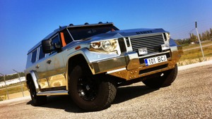 Golden Dartz Prombron SUVs From 'The Dictator' Up For Sale
