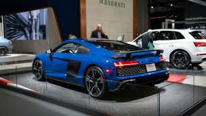 2020 R8 gets new look, 200-mph top speed for all models
