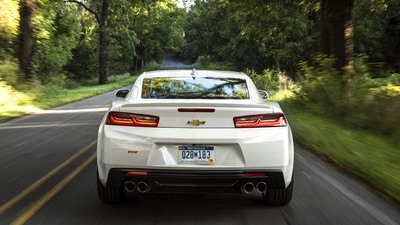 2016 Chevrolet Camaro first drive review