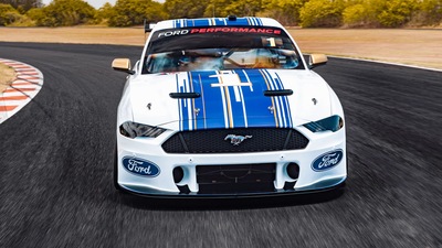 2019 Ford Mustang Australia Supercars racer roars in