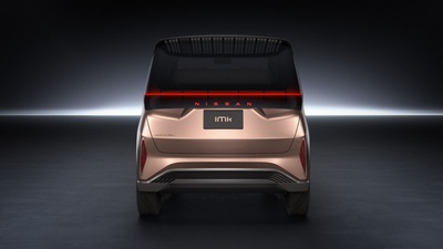 Nissan IMk concept showcases new design language