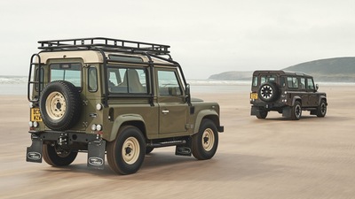 JLR once again offering classic Defenders with V-8 power