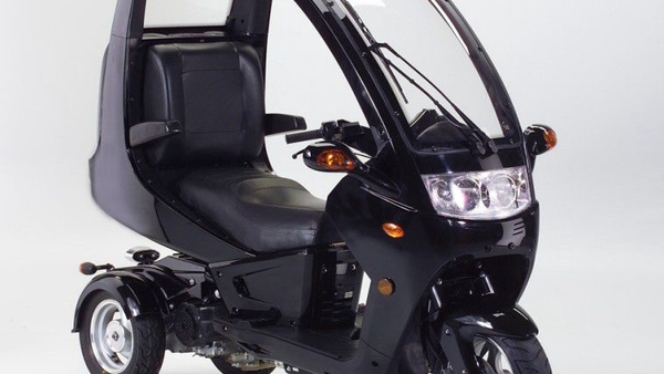 AutoMoto three-wheeler promises efficient 'all-weather' commuting
