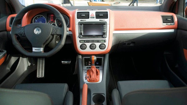 VW GTI Performance and R36 Passat Variant at Wörthersee