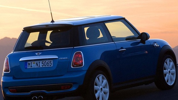 2007 MINI Cooper Mk II Official Details