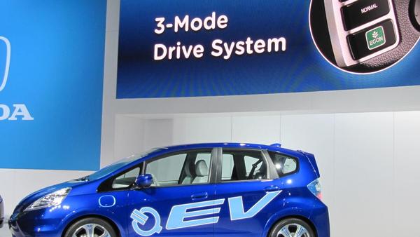 2010 LA Auto Show: 2012 Honda Fit Electric Car, World Debut