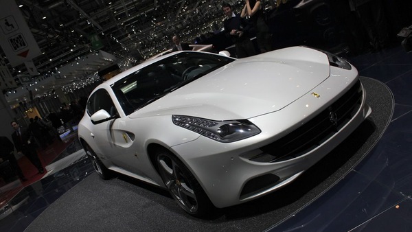 Ferrari FF, Lamborghini Aventador: Sold Out Until 2012