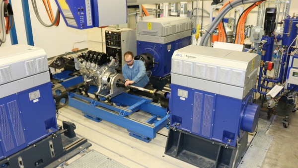 GM Opens New Hub For Performance Engine Development