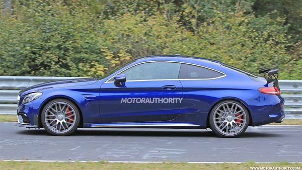2018 Mercedes-AMG C63 R Coupe spy shots and video