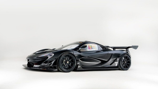 Hypercar holy trinity headed for 2017 Villa d'Este auction