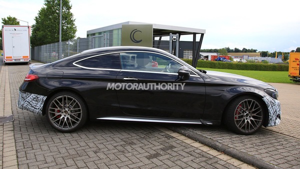 2019 Mercedes-AMG C63 Coupe spy shots
