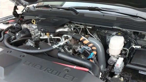 Meet the 2017 One-Ton Duramax diesel-powered Chevy Suburban