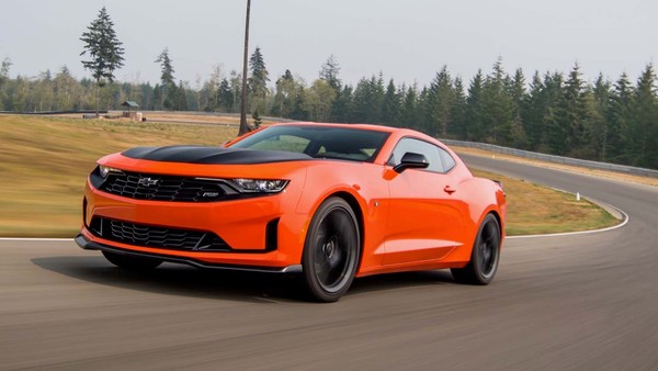 2019 Chevrolet Camaro Turbo 1LE first drive review: Marathoner's ...