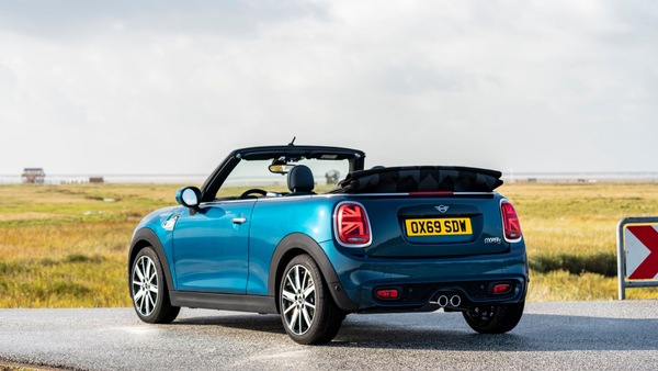 2021 Mini Cooper S convertible Sidewalk Edition offers brand's only ...