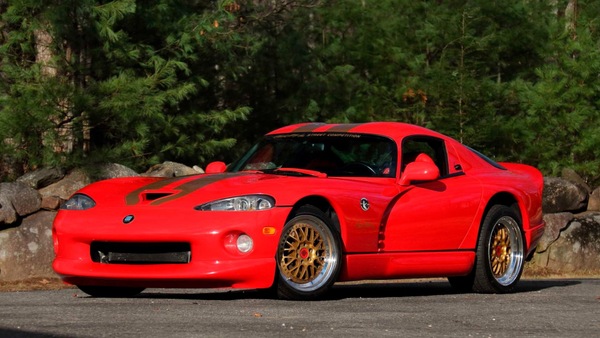 World's only Dodge Shelby Viper GTS/CS heads to auction