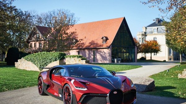 One-off Bugatti Divo "Lady Bug" took two years to create