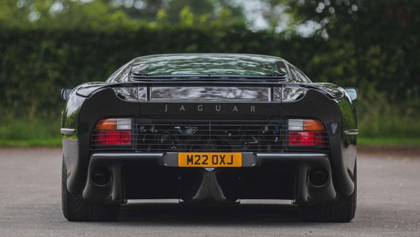 1995 Jaguar XJ220 headed to auction, 1 of 4 painted Daytona Black