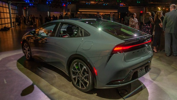 Redesigned 2023 Toyota Prius ups performance, style