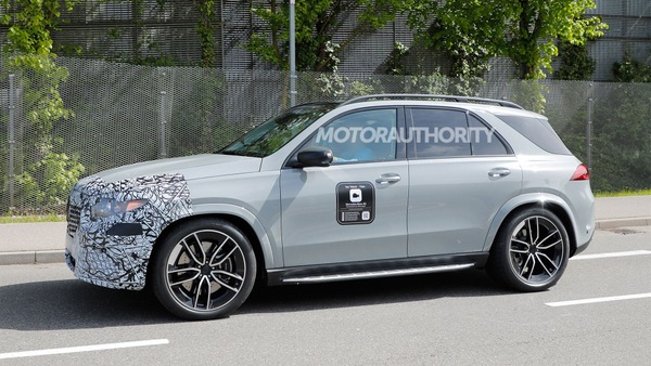 2027 Mercedes-Benz GLE-Class spied: Second facelift coming