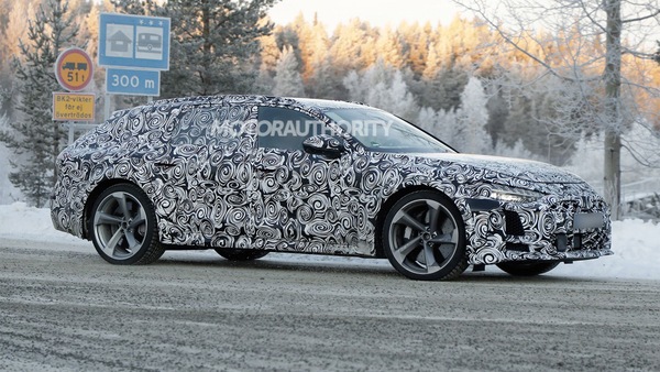 2026 Audi RS 7 Avant spied winter testing