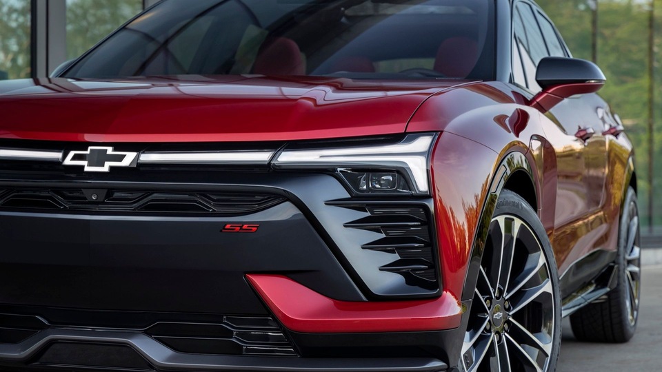 Chevy MiRay: Hybrid 'Muscle Car Of The Future' Concept