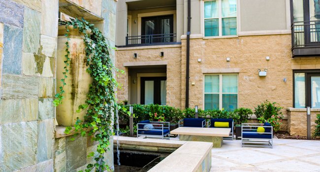 Trinity Commons at Erwin - 81 Reviews | Durham, NC Apartments for Rent ...