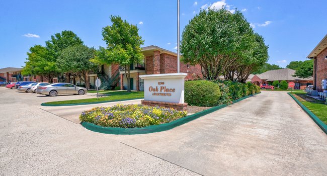 Oak Place Apartments - 25 Reviews | Oklahoma City, OK Apartments for ...