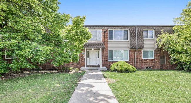 Midtown Square Apartments Reviews - Wayne, MI | 33095 Forest Street | 5 ...