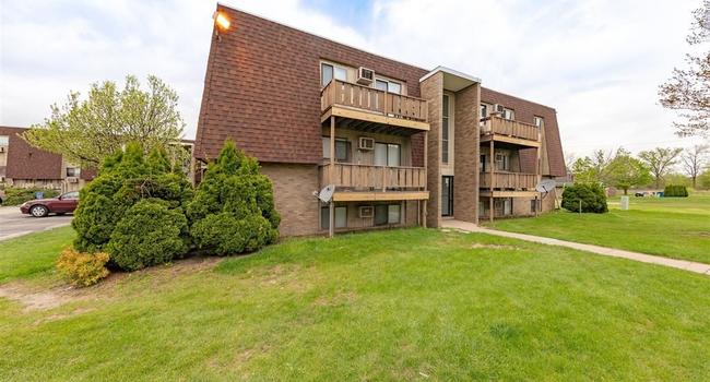 Foxborough Commons and Crossings at Remington Reviews - Sandusky, OH ...