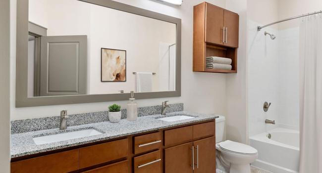 1160 Hammond Reviews - Sandy Springs, GA | 1160 Hammond | 70 Apartment ...